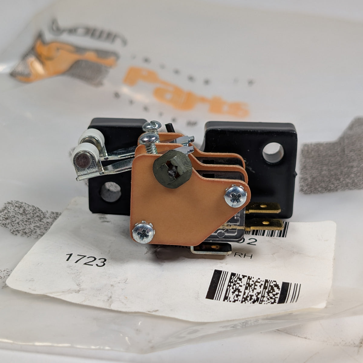 Crown - Right Hand Gate Switch Assembly - 120419S002 - New – Big ...