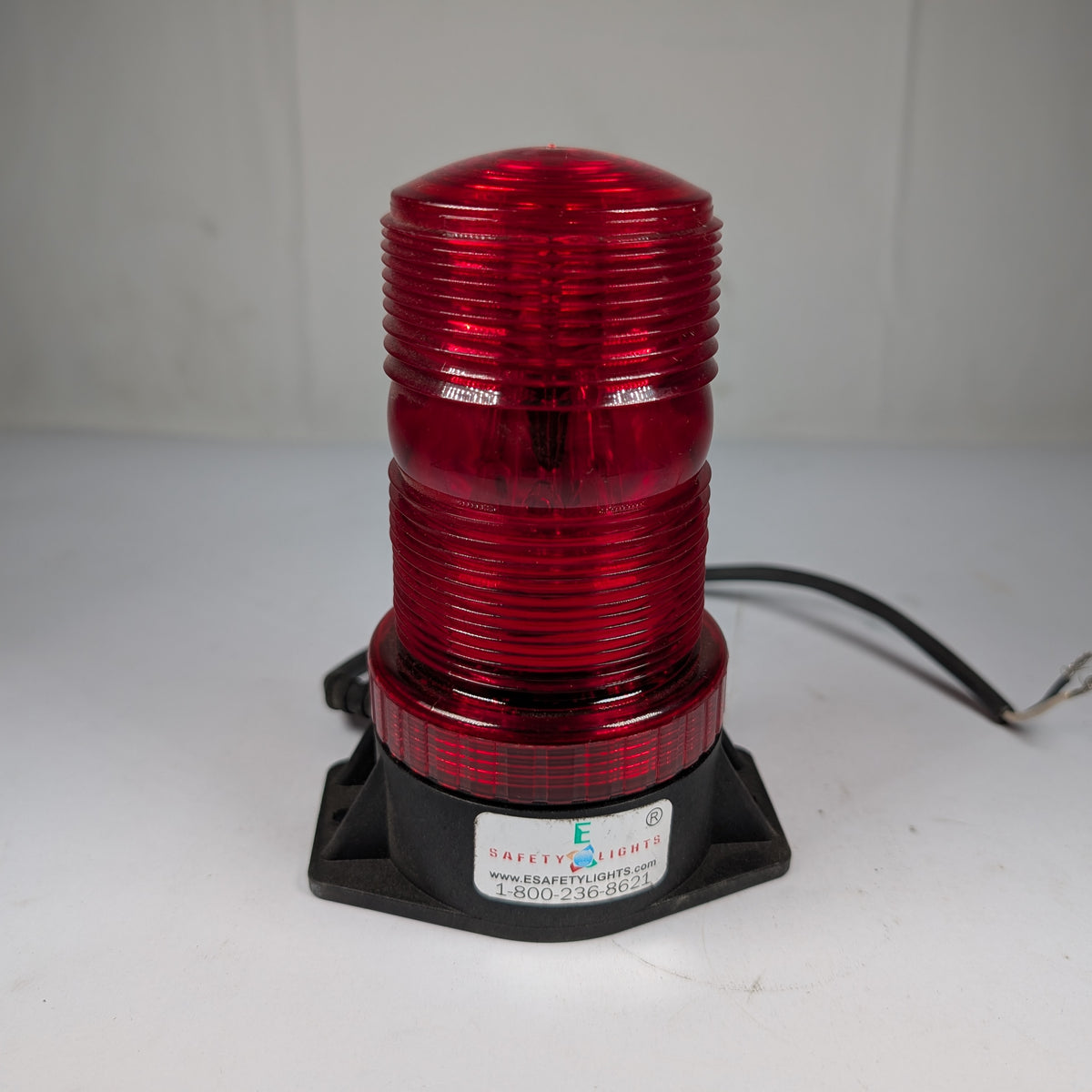 ESafety Lights - Red Strobe Warning Light - B6L4PAC - New – Big Liquidators