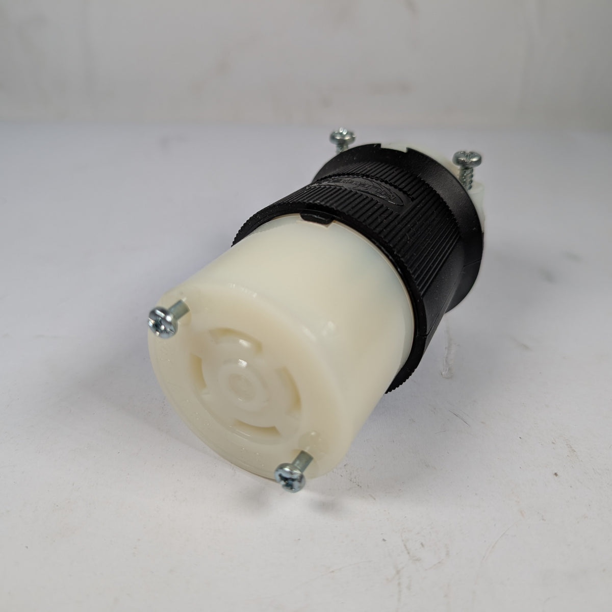 Hubbel - 480V Locking Connector - HBL2733 - New – Big Liquidators